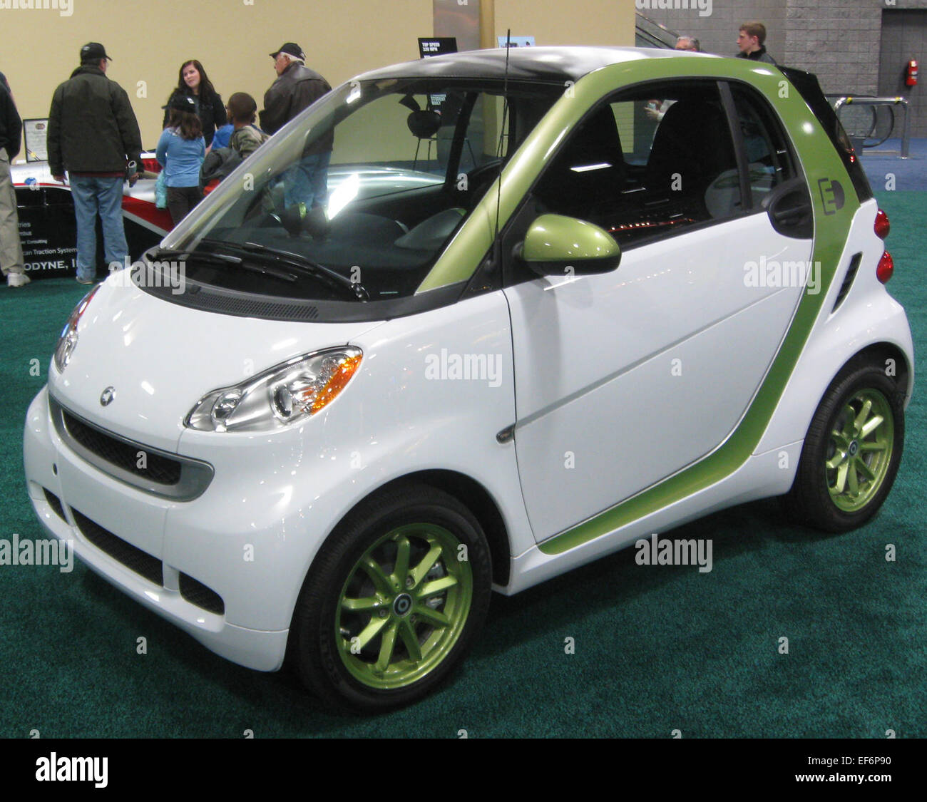 Smart sports car hi-res stock photography and images - Alamy