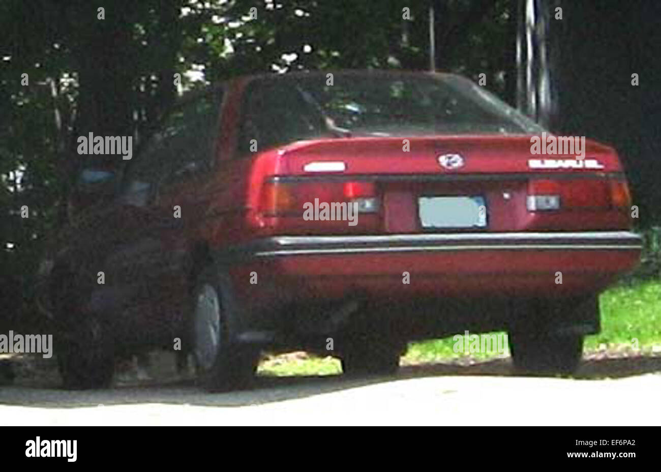 The Subaru DL hatchback is a compact car offering all-wheel drive and a ...