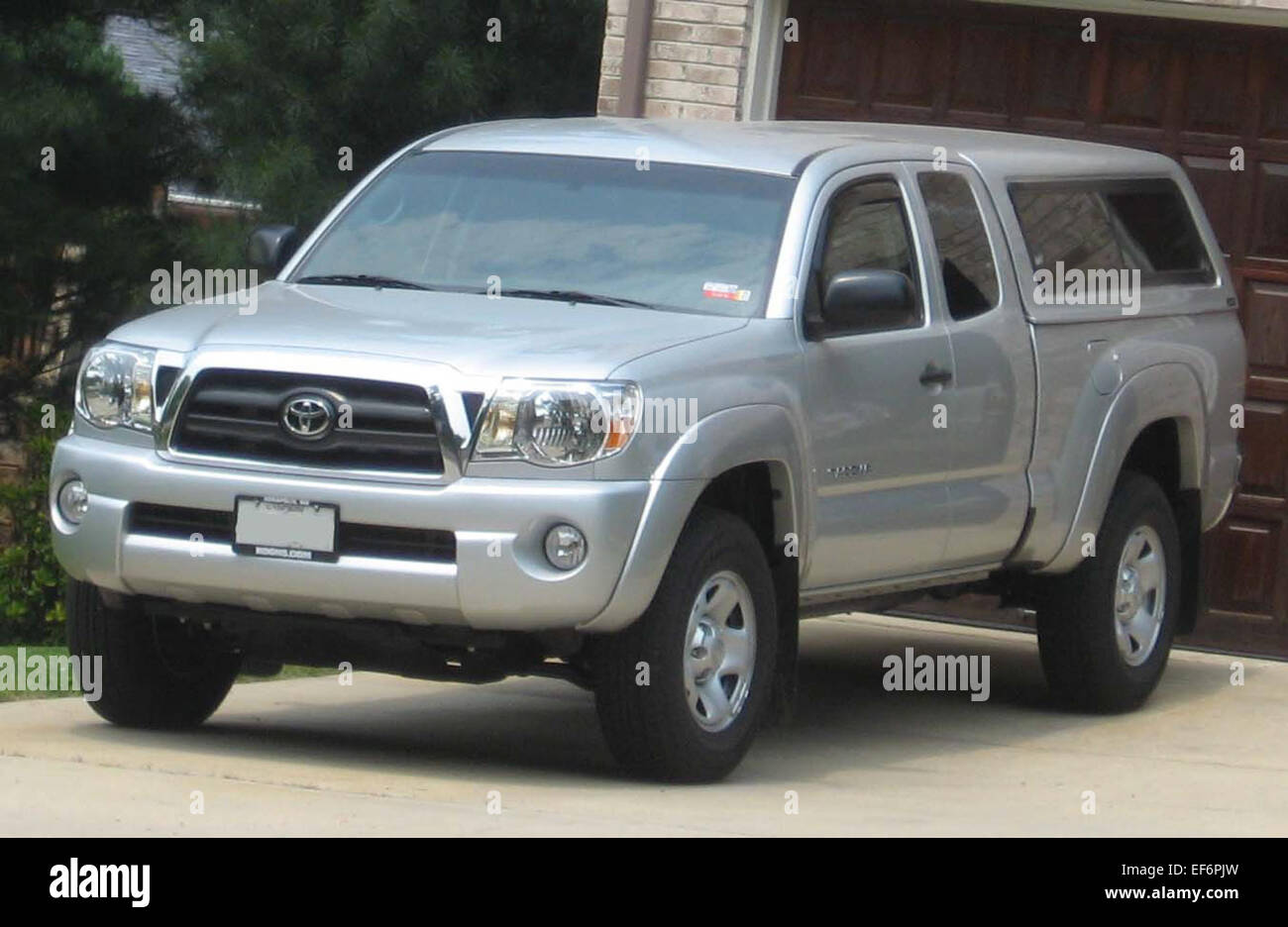 The Toyota Tacoma Extended Cab is a midsize pickup truck known for its ...