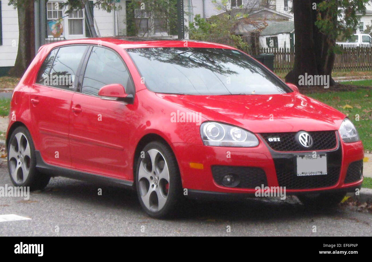 The 2009 Volkswagen GTI is a compact performance hatchback with sporty ...
