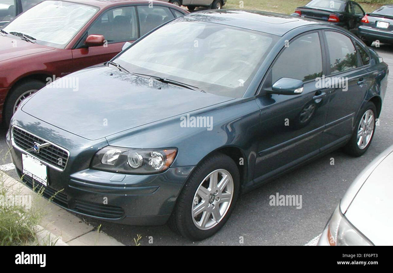 The Volvo S40 is a compact luxury sedan that offers a refined interior ...