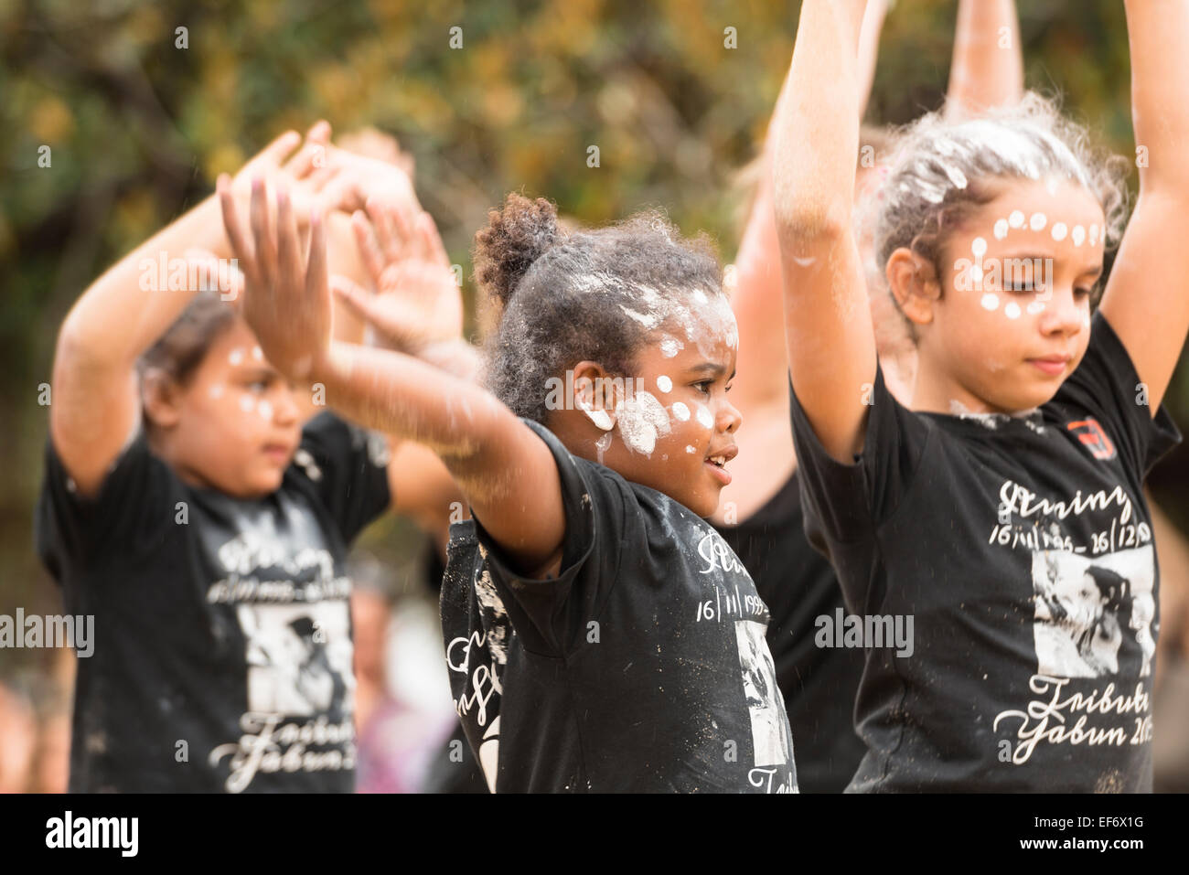 Aboriginal children australia hi-res stock photography and images - Alamy