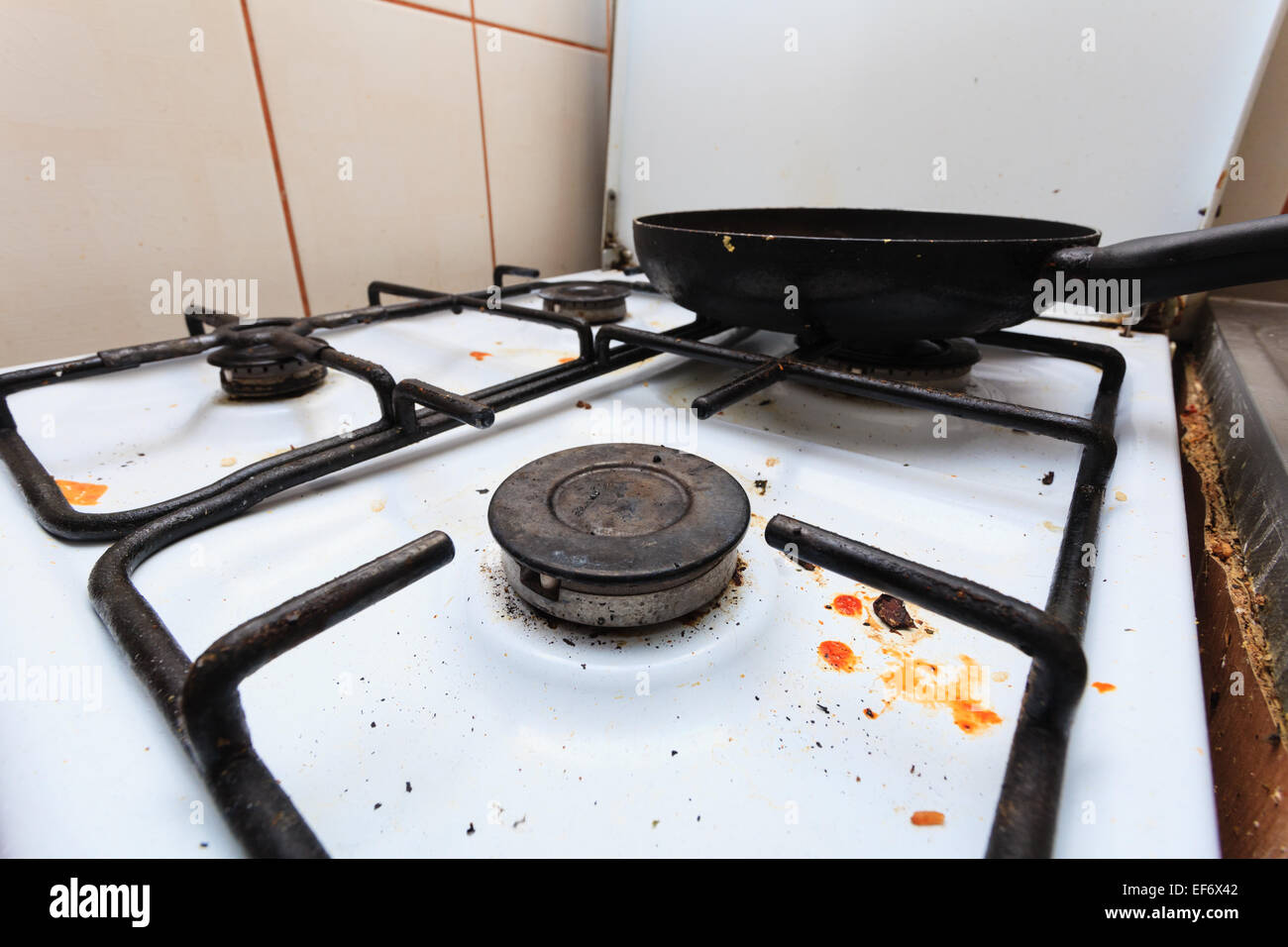 Messy cooker hi-res stock photography and images - Alamy
