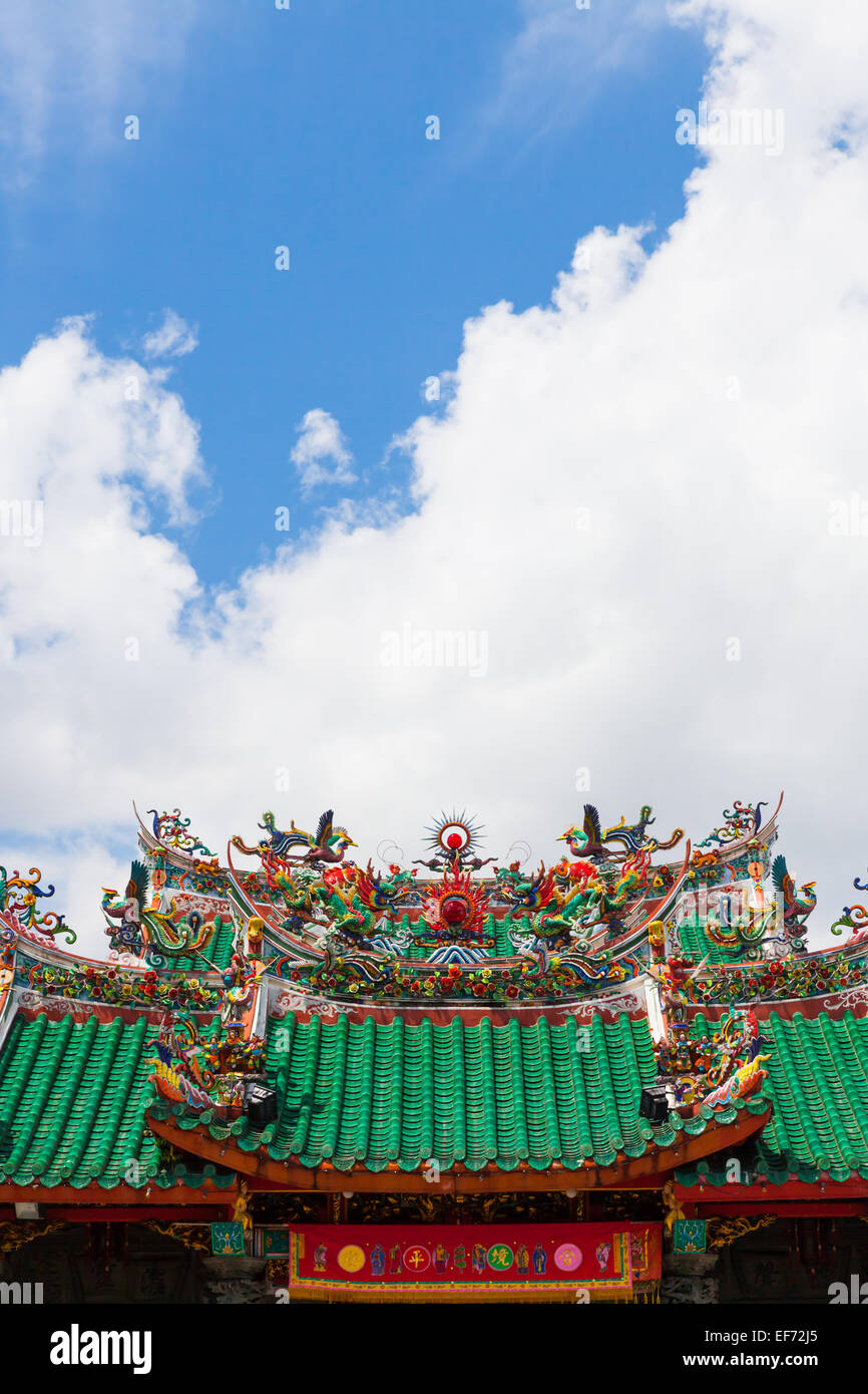 Chinese temple roof Stock Photo - Alamy