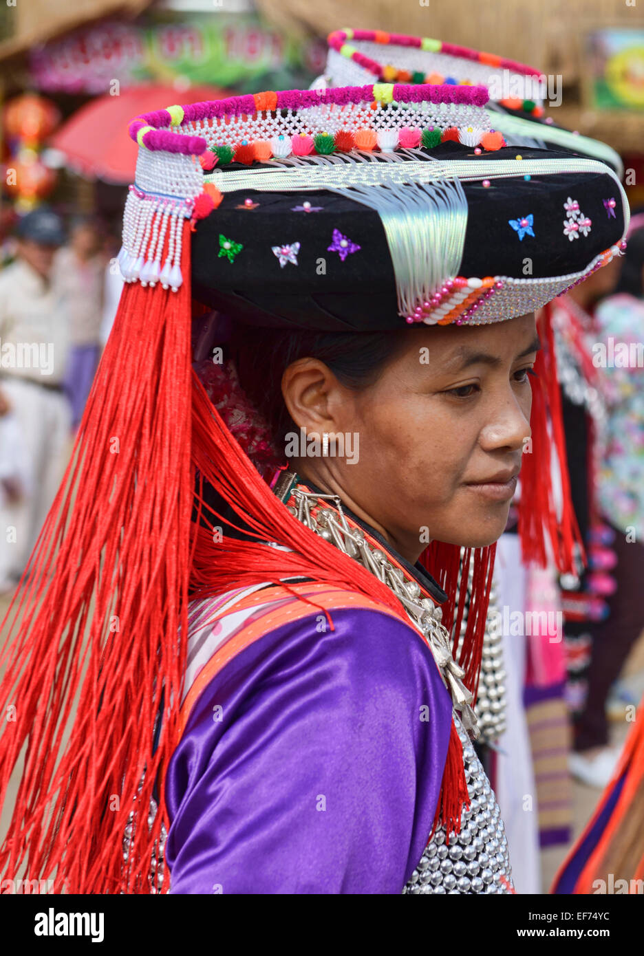Lisu tribe woman hi-res stock photography and images - Alamy
