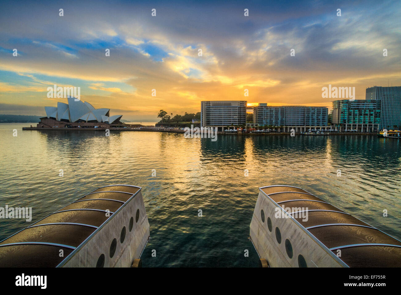 Overseas passenger terminal sydney hi-res stock photography and images ...