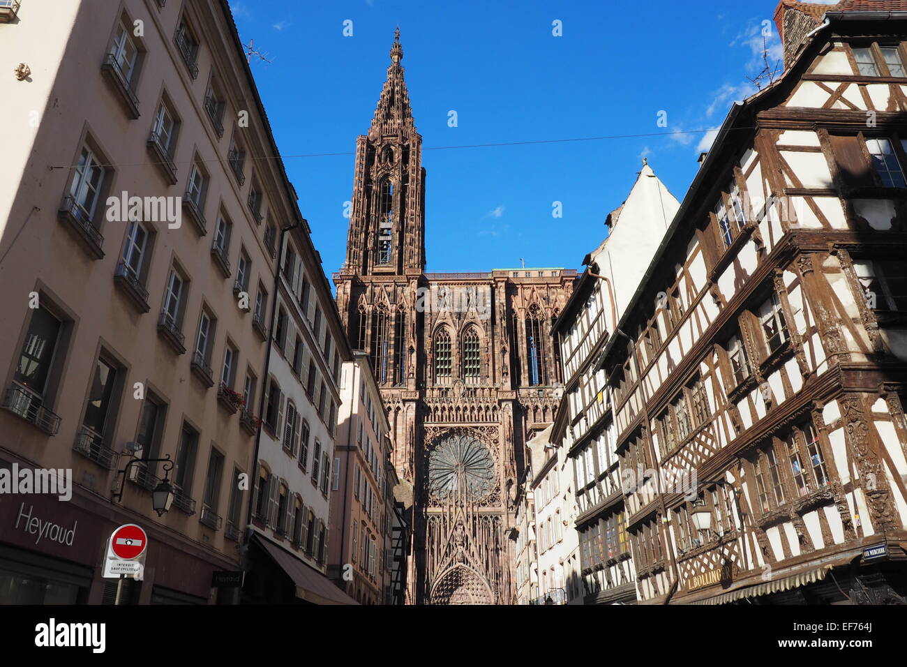 Rue Merciere leading to Strasbourg Cathedral, Strasbourg France Stock ...