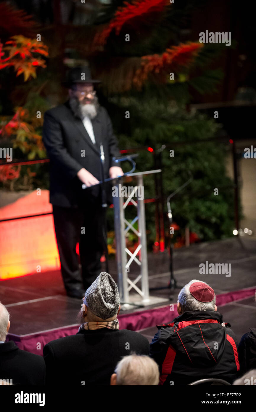 Community holocaust hi-res stock photography and images - Alamy