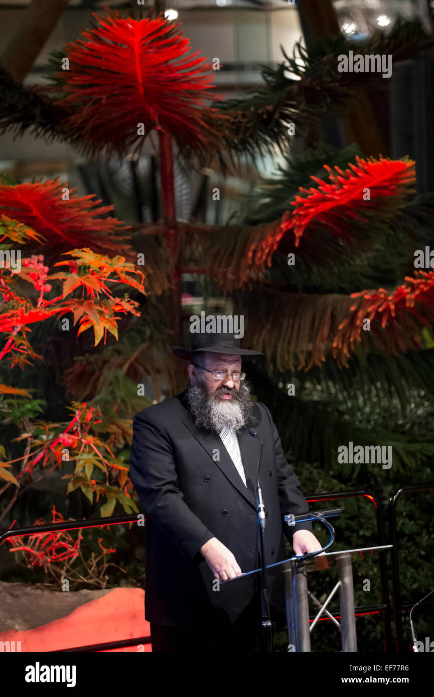 Community holocaust hi-res stock photography and images - Alamy