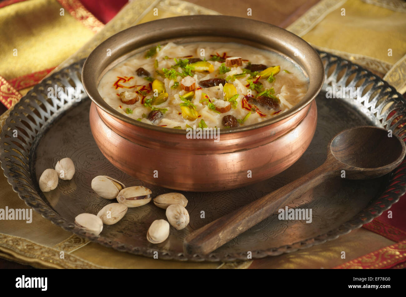 Seviyan. Sweet vermicelli dessert Stock Photo - Alamy