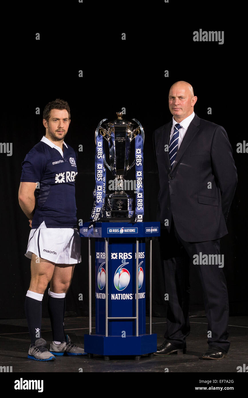 Team captains pose trophy hi-res stock photography and images - Alamy