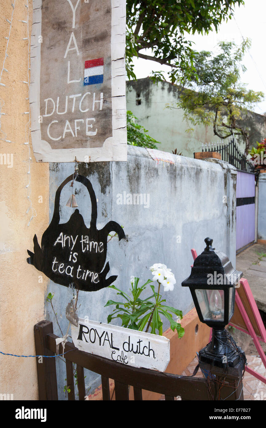 COLONIAL STYLE TEA SHOP IN GALLE FORT Stock Photo - Alamy