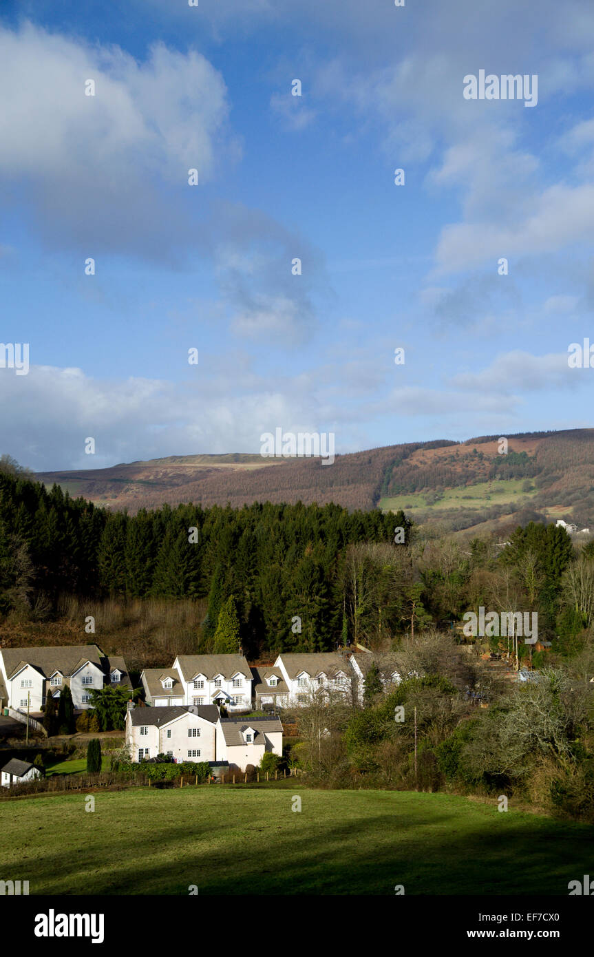 The Village of Draethen on the Rhymney Valley Circular Walk, Caerphilly ...