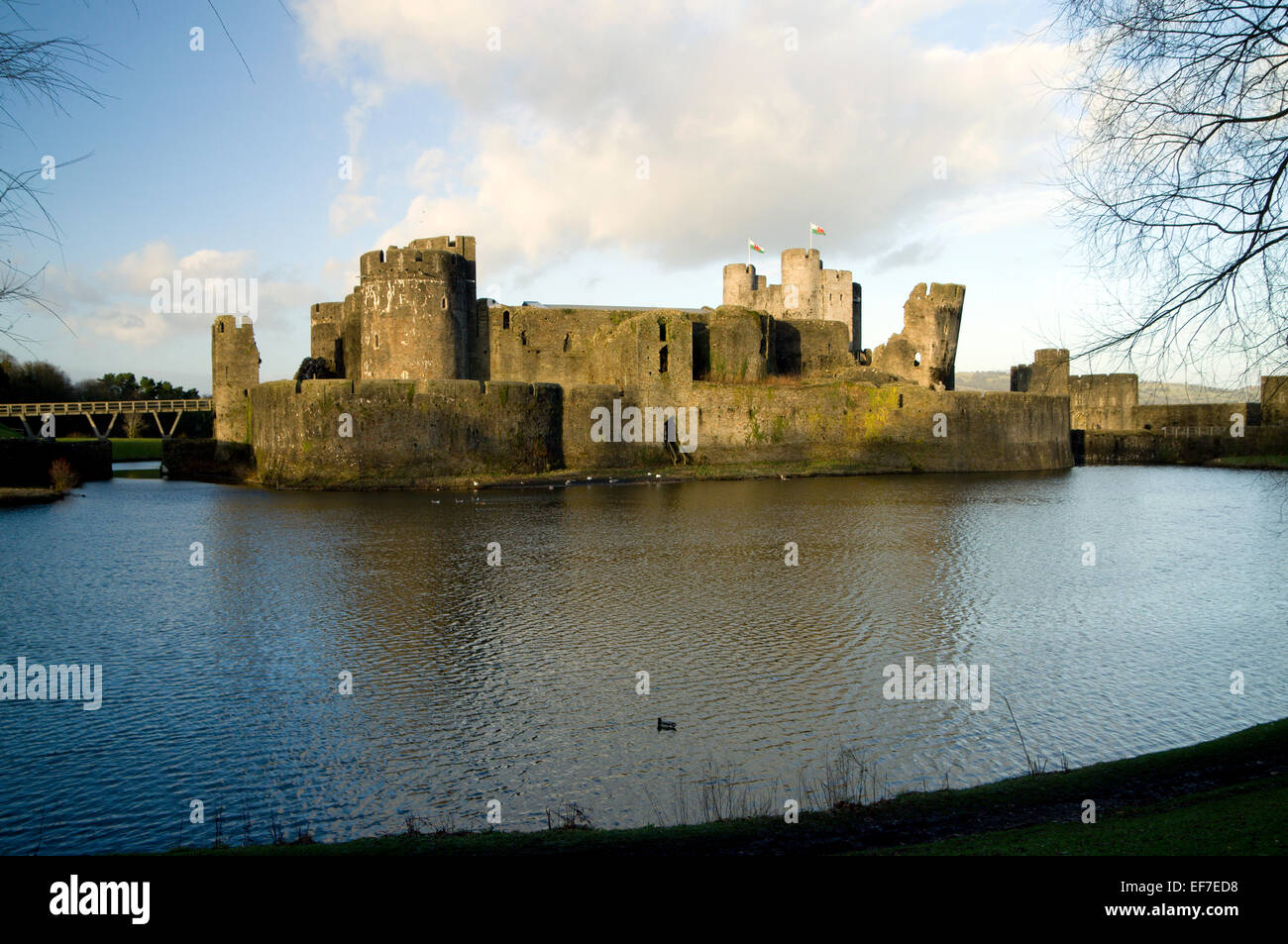 Caerphilly castle leaning tower hi-res stock photography and images - Alamy
