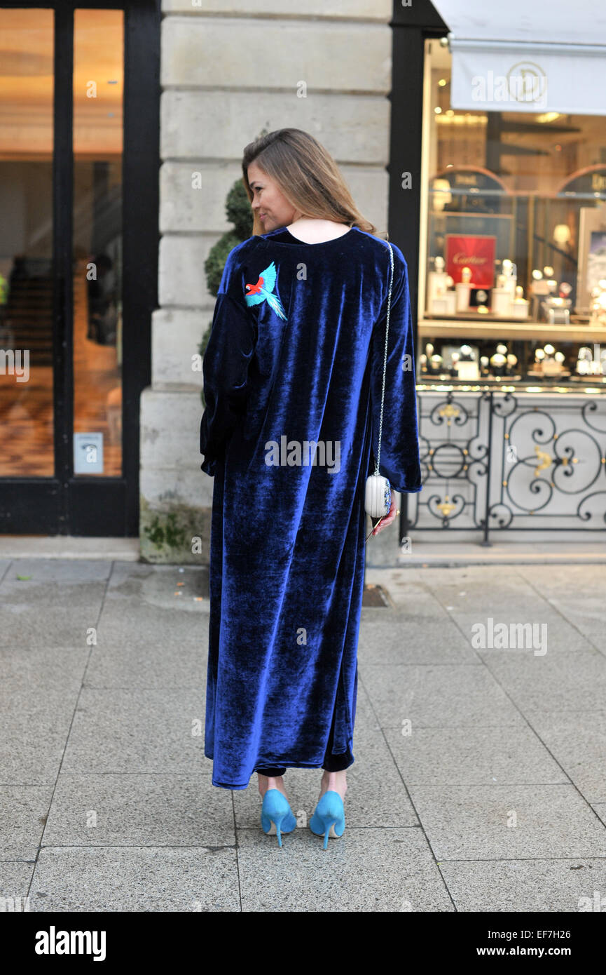 Lorena arriving at the Schiaparelli runway show during Paris Haute ...