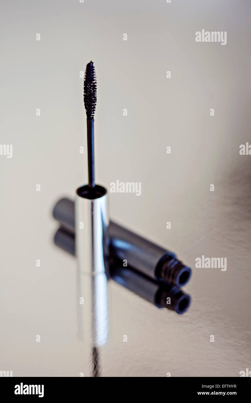 Mascara container hi-res stock photography and images - Alamy