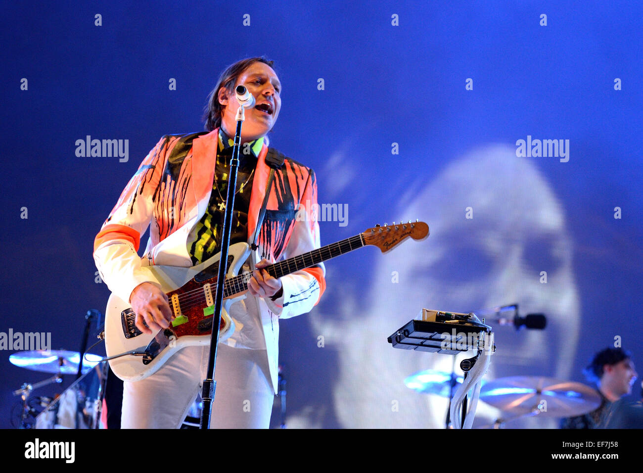 Reed dance hi-res stock photography and images - Alamy