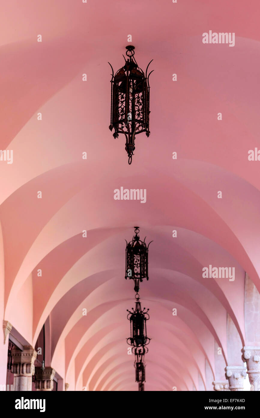 Pink ceiling hi-res stock photography and images - Alamy