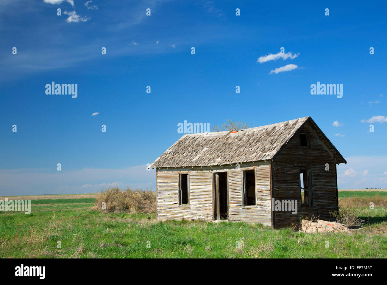 Prairie homestead hi-res stock photography and images - Alamy