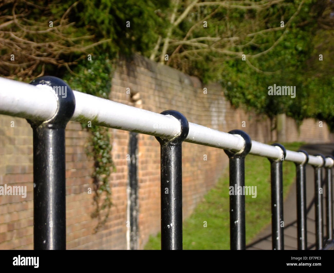 Tubular rails hi-res stock photography and images - Alamy