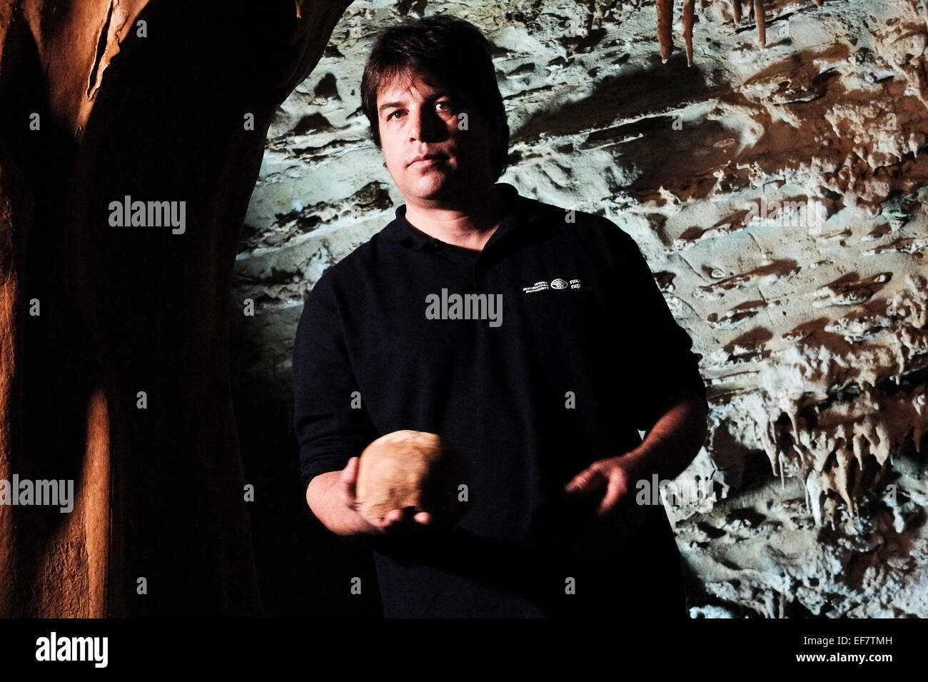 Manot Cave, Israel. 28th January, 2015. Dr. OMRY BARZILAI stands inside ...