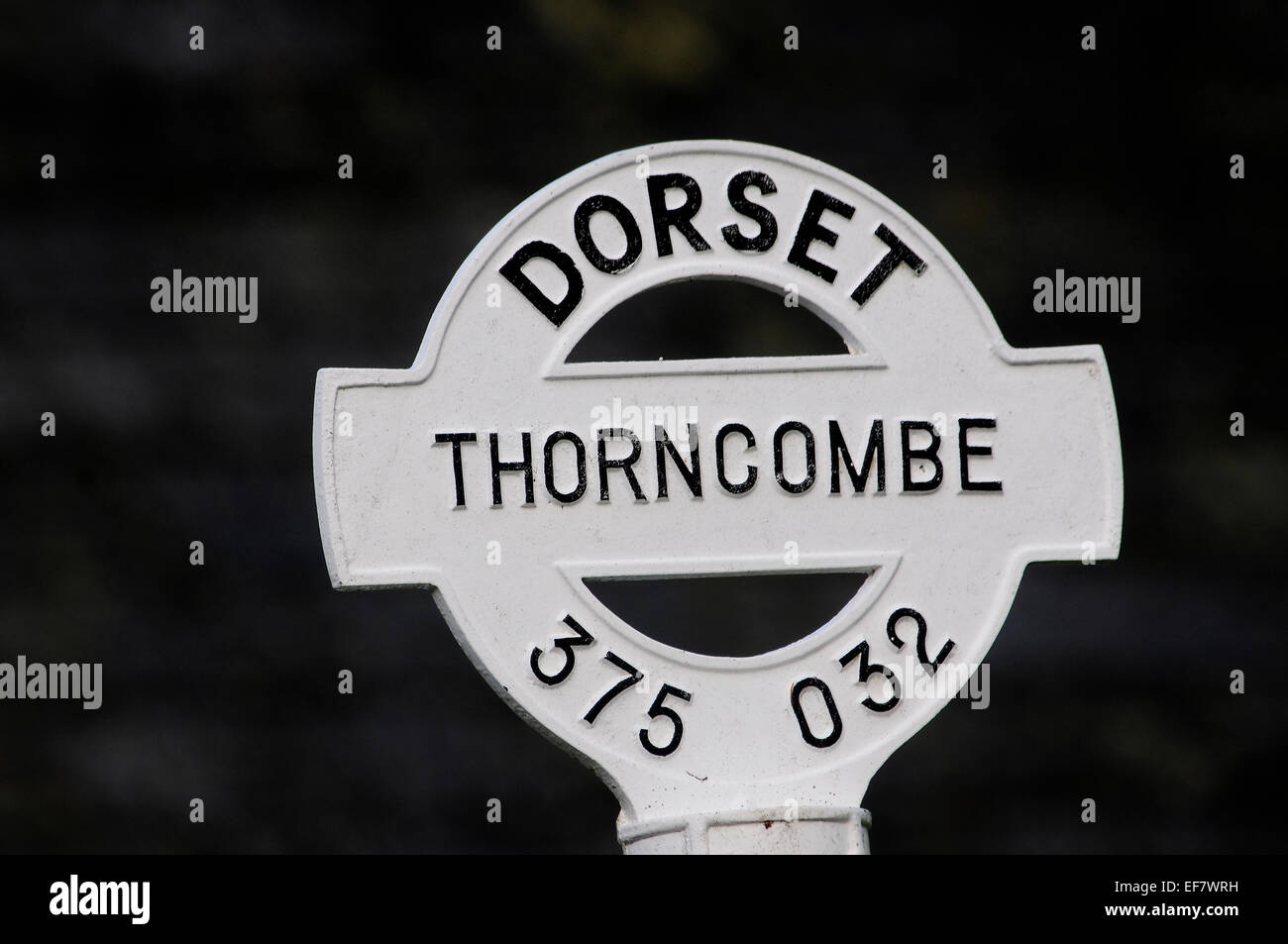 A traditional Dorset fingerpost finial UK Stock Photo - Alamy