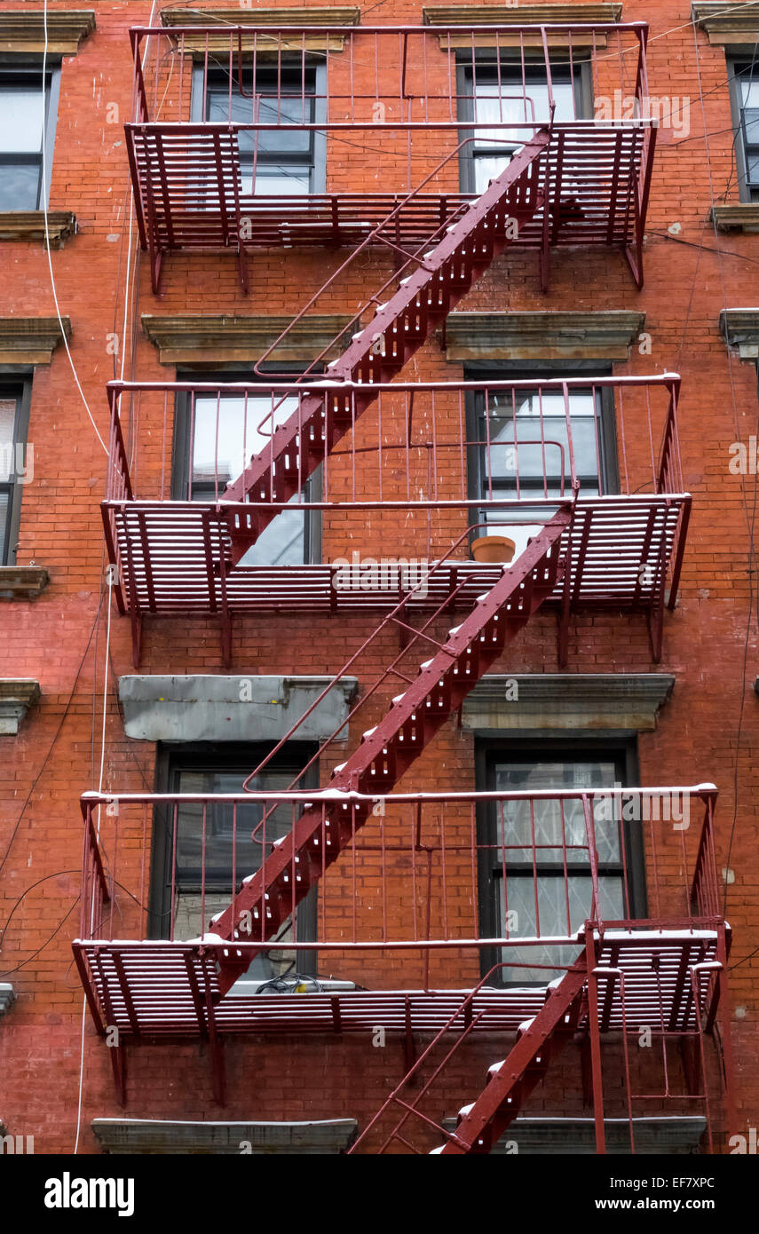 Fire escape new york hi-res stock photography and images - Alamy