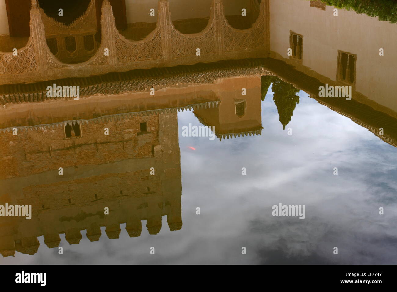 Reflections in water, Nasrid Palaces, Alhambra Stock Photo - Alamy