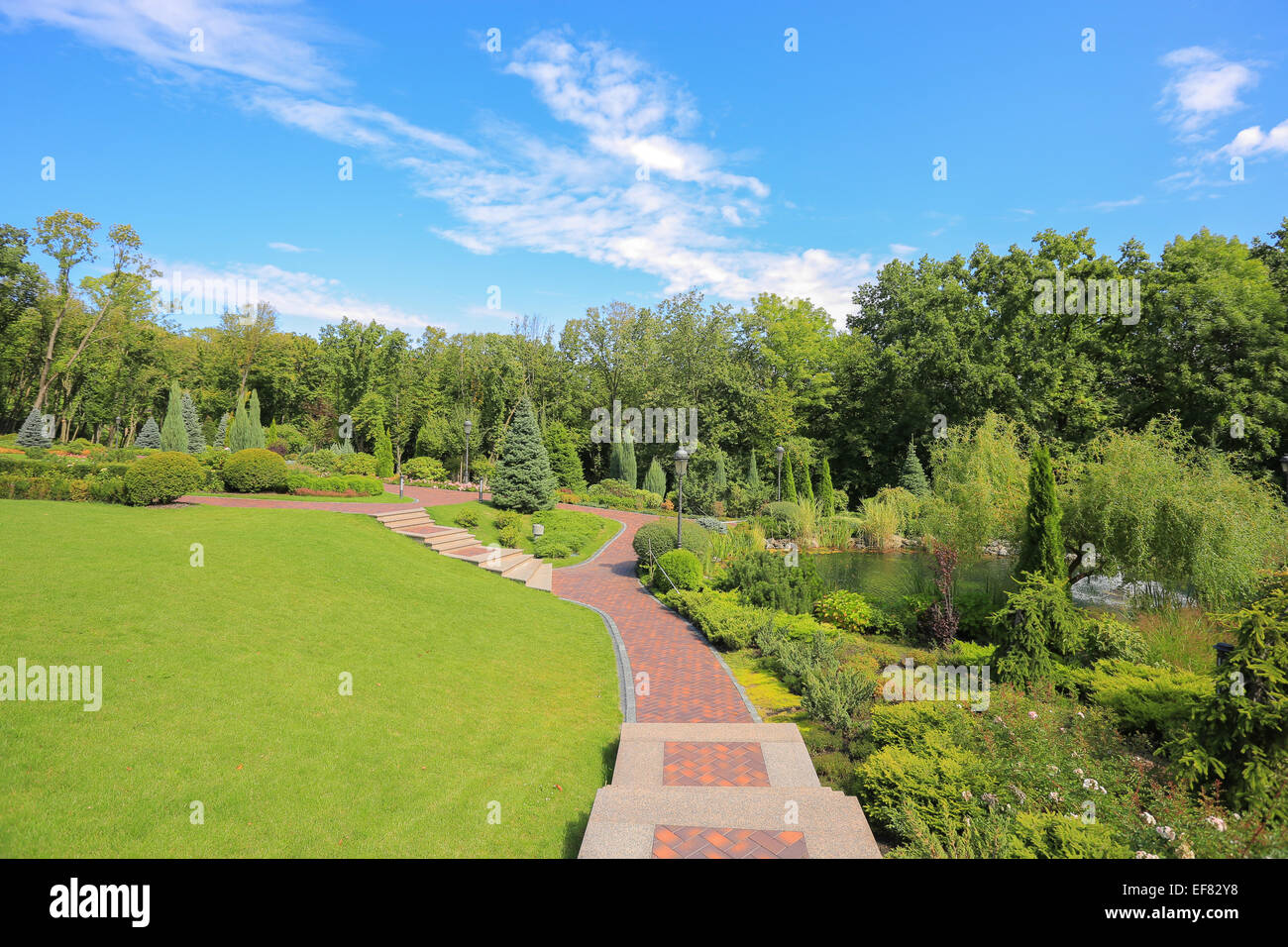 Park in Mezhyhirya Stock Photo - Alamy