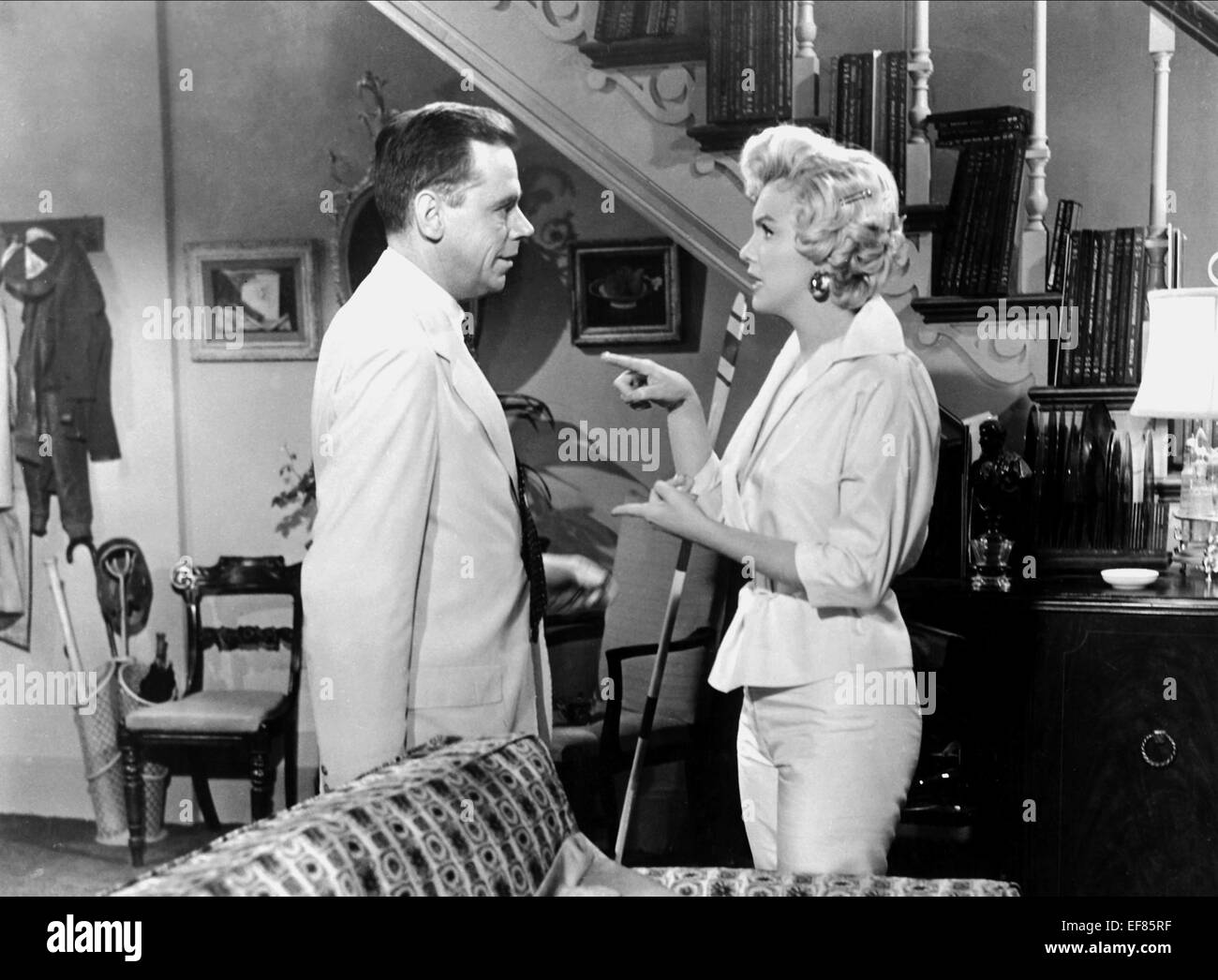 Seven Year Itch Film Black and White Stock Photos & Images - Alamy