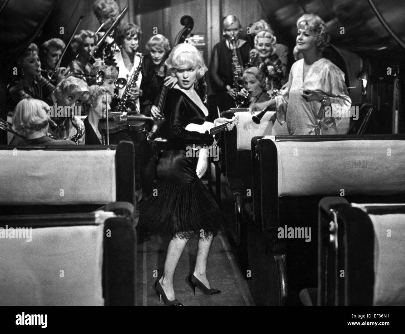 Marilyn Monroe Some Like It Hot High Resolution Stock Photography and ...
