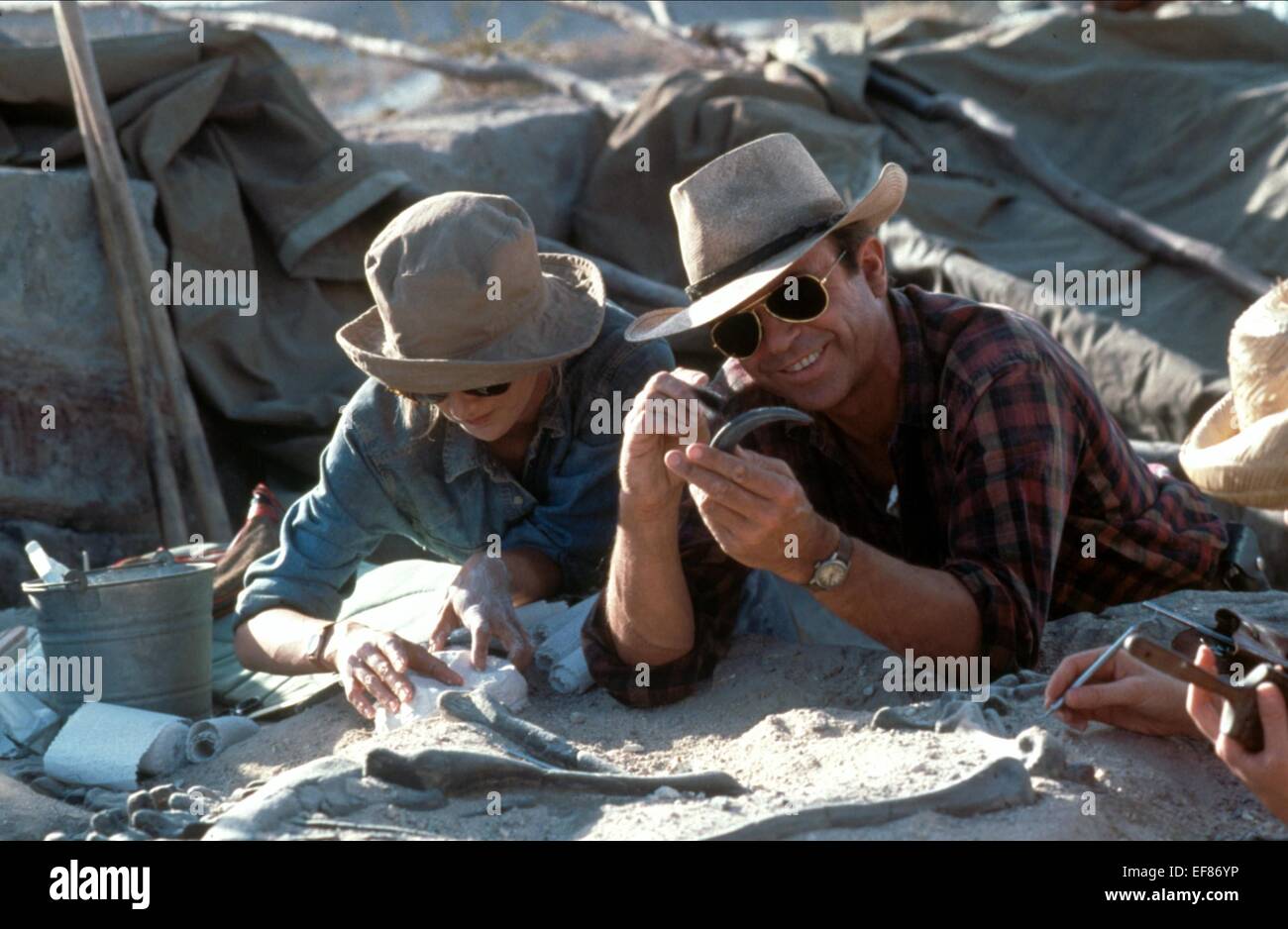 Laura Dern Jurassic Park 1993 High Resolution Stock Photography and ...