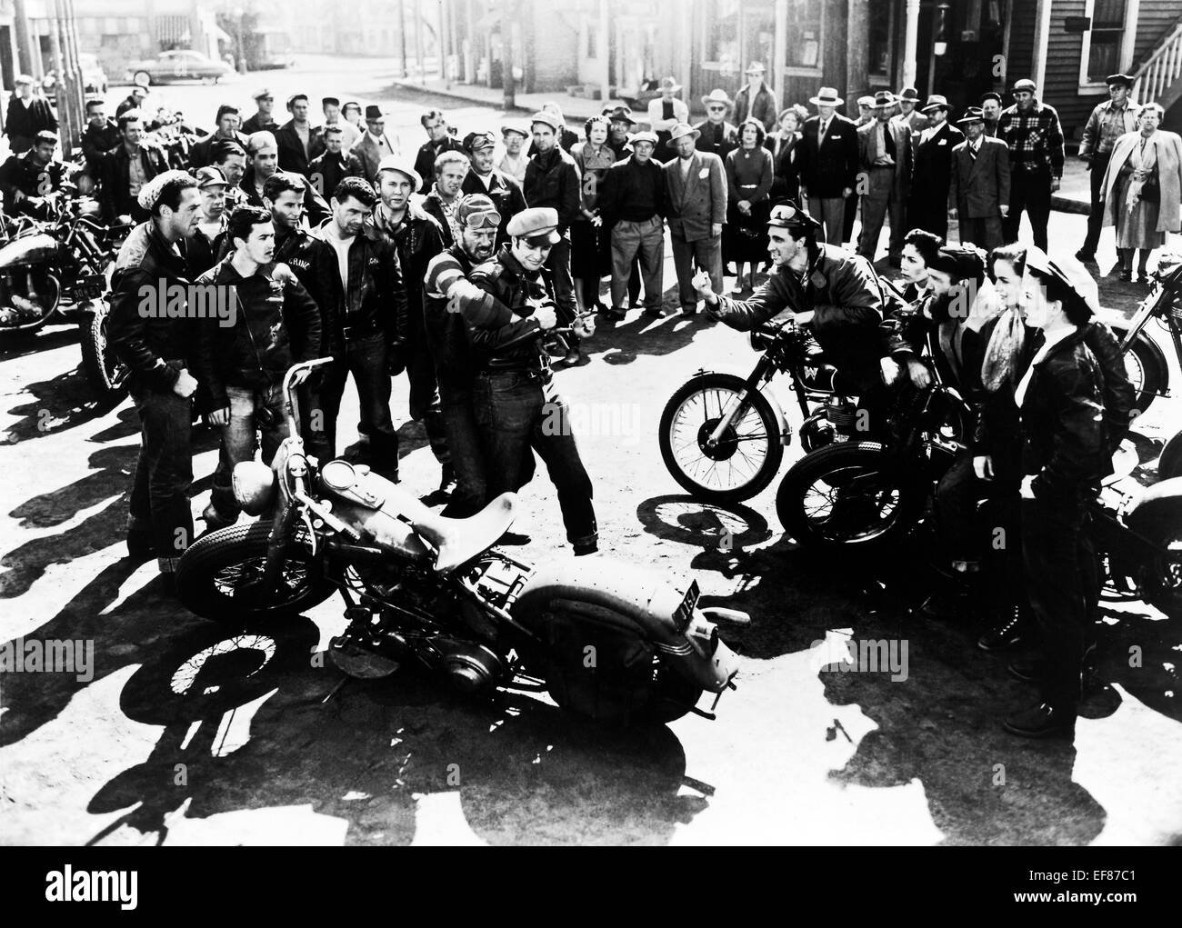 Marlon Brando Wild One Film Black and White Stock Photos & Images - Alamy