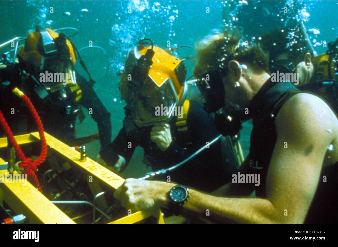 The Abyss 1989 Cameron High Resolution Stock Photography and Images - Alamy