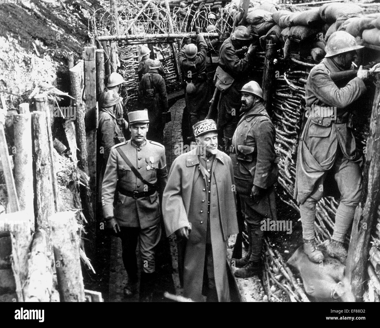 French Soldiers In Uniform High Resolution Stock Photography and Images ...