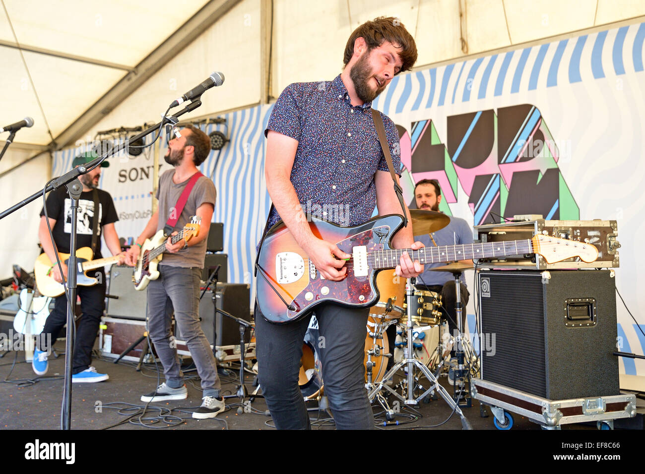 Spanish singing group hi-res stock photography and images - Alamy