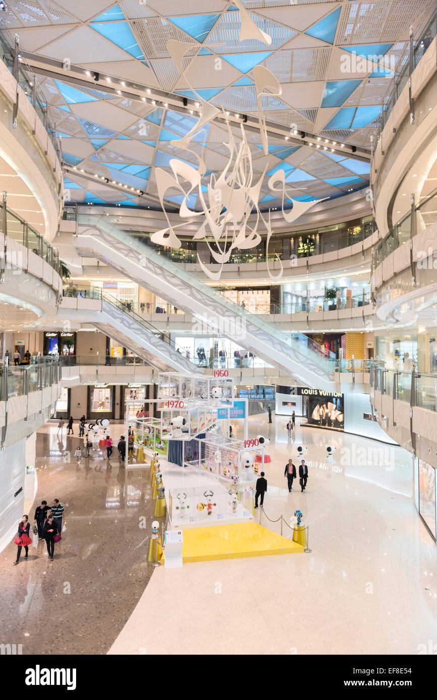 Shanghai ifc mall hi-res stock photography and images - Alamy
