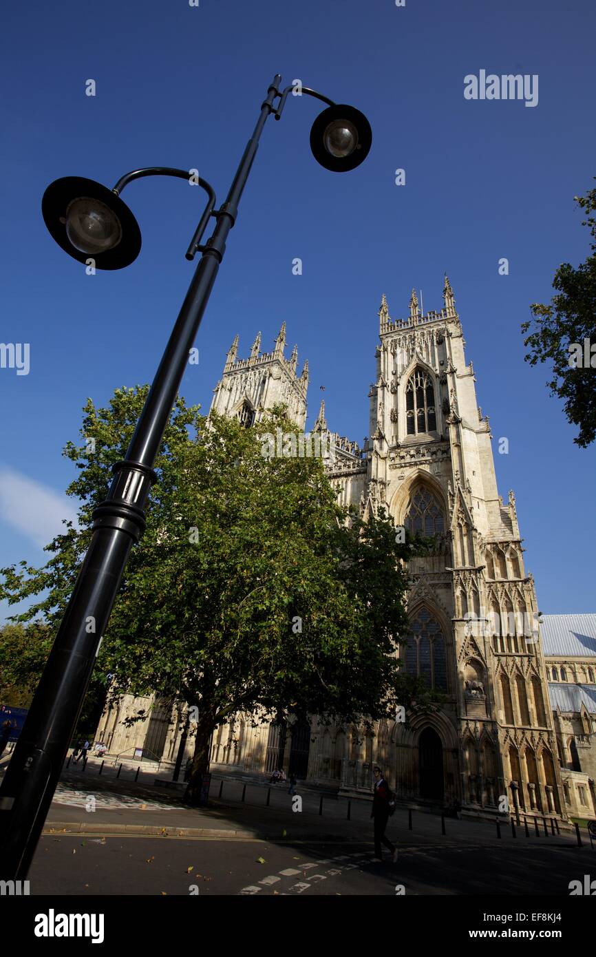 York Minster building in the sunshine Stock Photo - Alamy