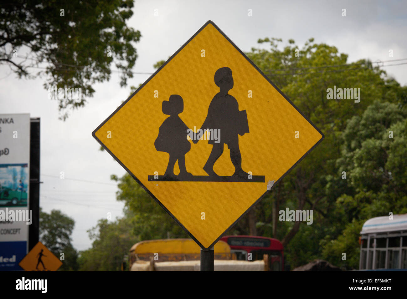 SIGN FOR SCHOOL CHILDREN Stock Photo - Alamy