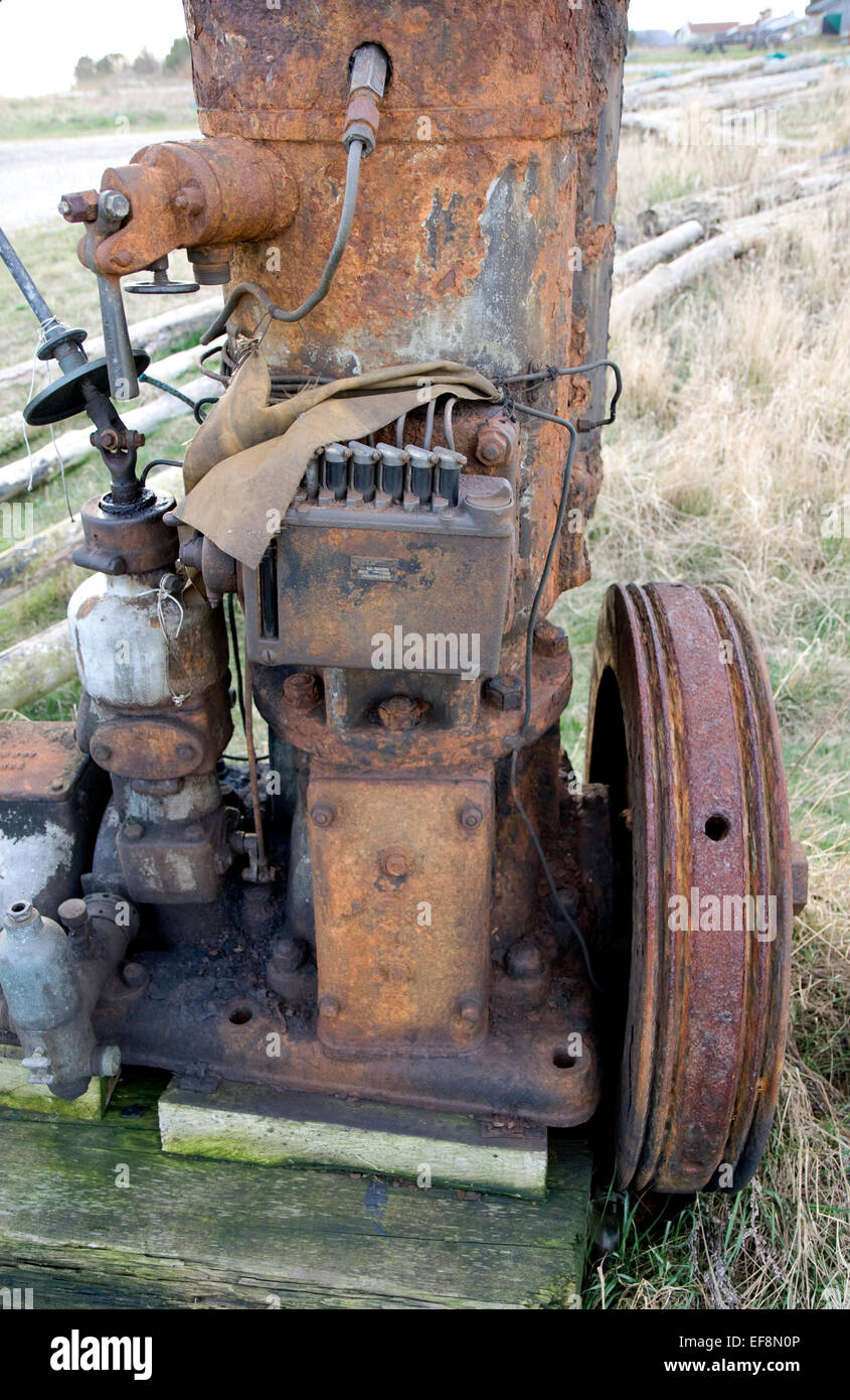 Scrap vessel hi-res stock photography and images - Alamy