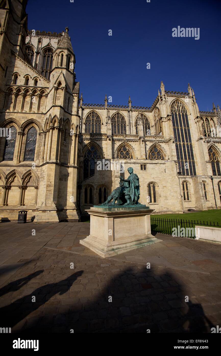 York Minster building Stock Photo - Alamy
