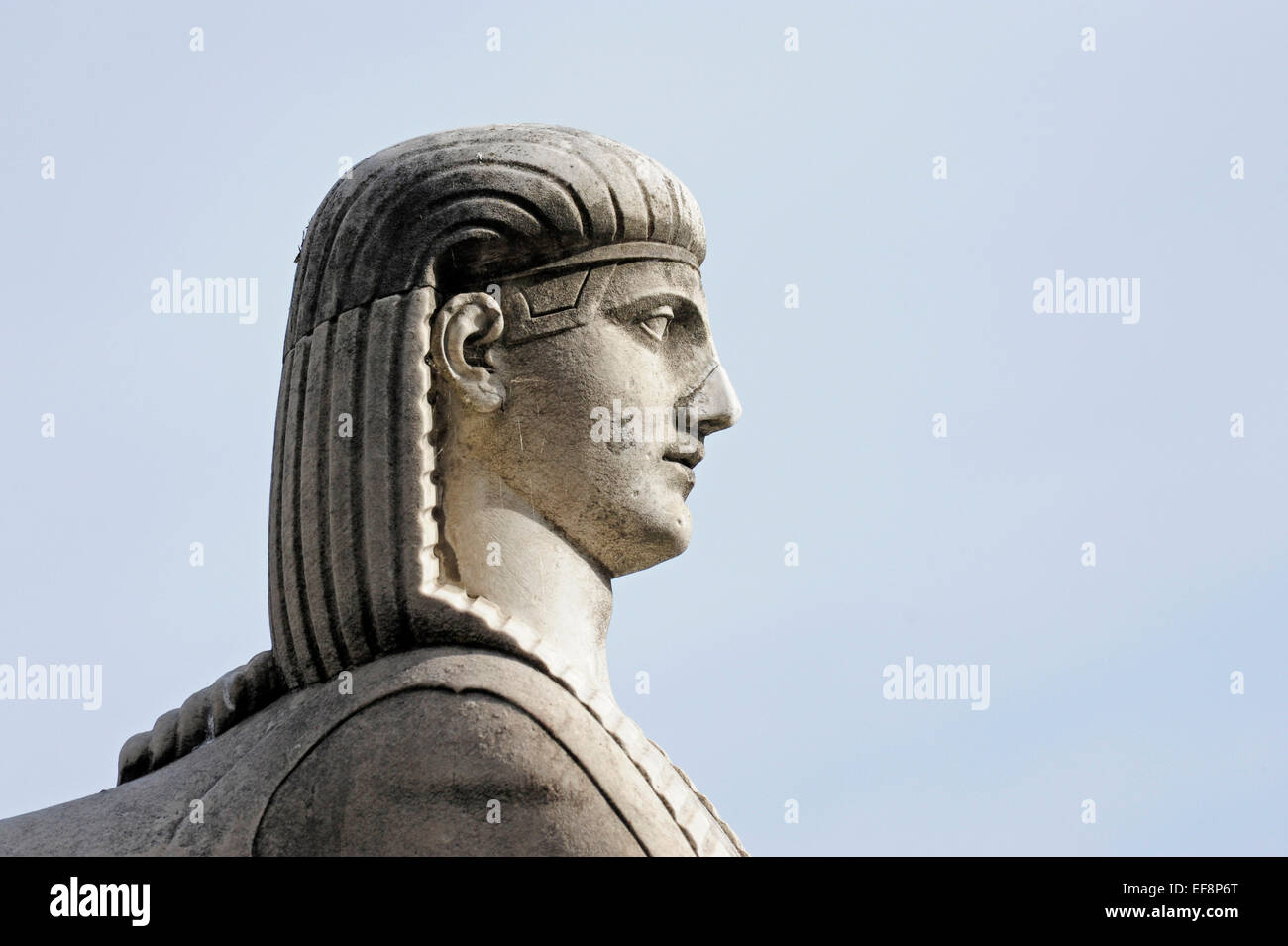 Male sculpture rome hi-res stock photography and images - Alamy