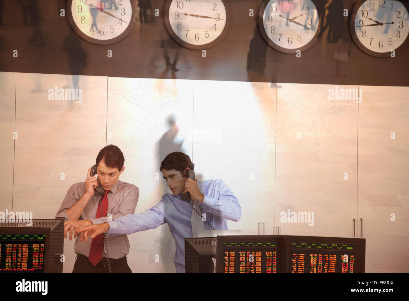 Trading partnership hi-res stock photography and images - Alamy