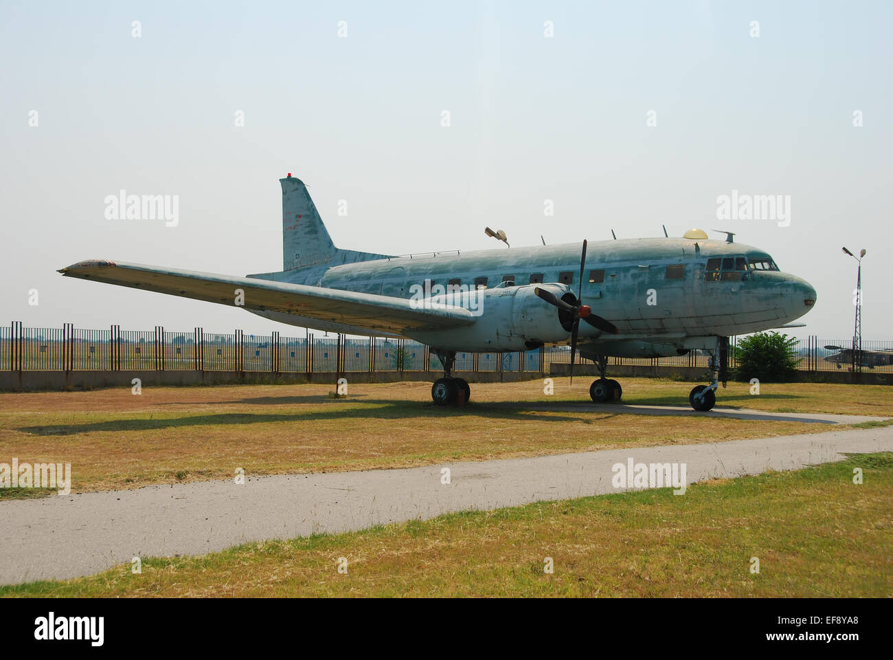 Vintage propeller airplane sitting in disrepair il-14 Stock Photo - Alamy