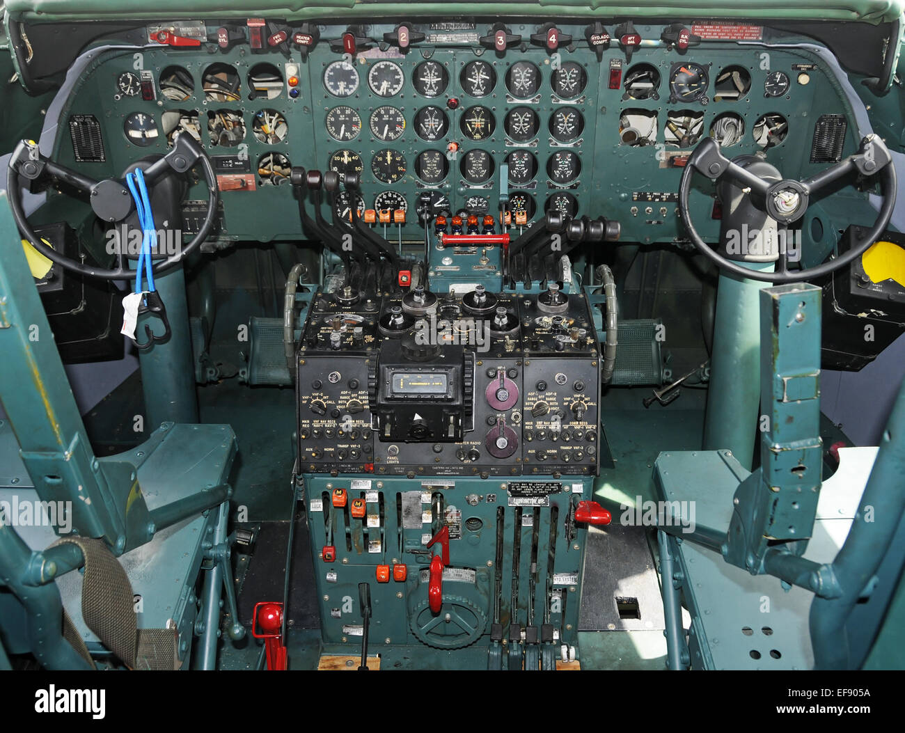Vintage propeller airplane cockpit view DC-7 Stock Photo - Alamy