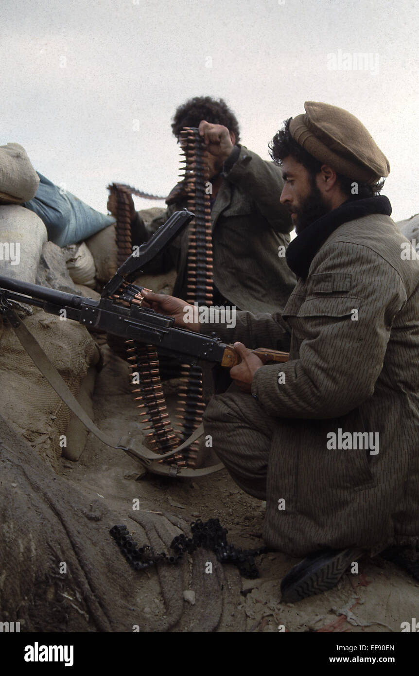 Government soldiers on the front line overlooking Kabul 1994 Stock ...