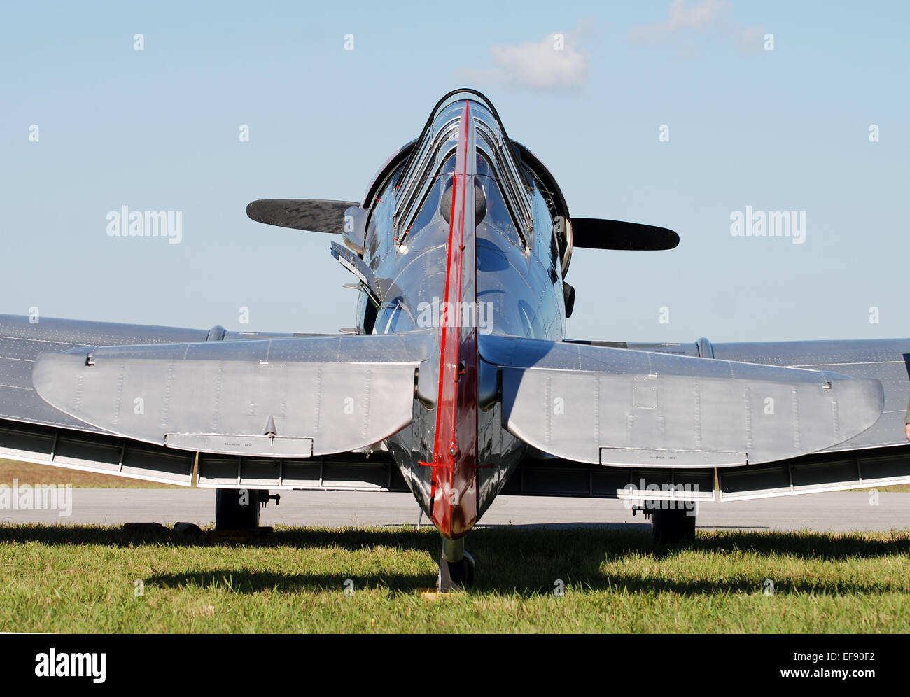 Historic world war ii propeller plane hi-res stock photography and ...