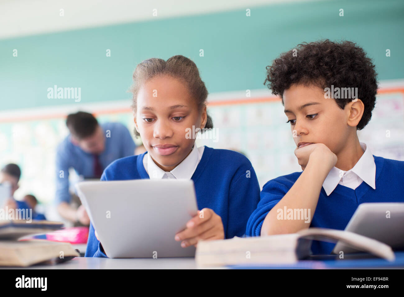 Jamaican school children in uniform hi-res stock photography and images ...