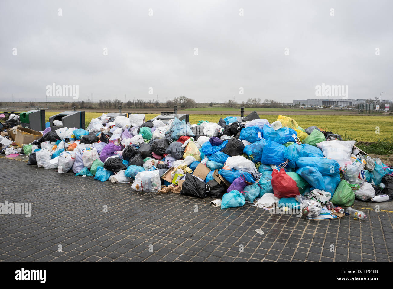 strike by municipal waste collection Stock Photo - Alamy