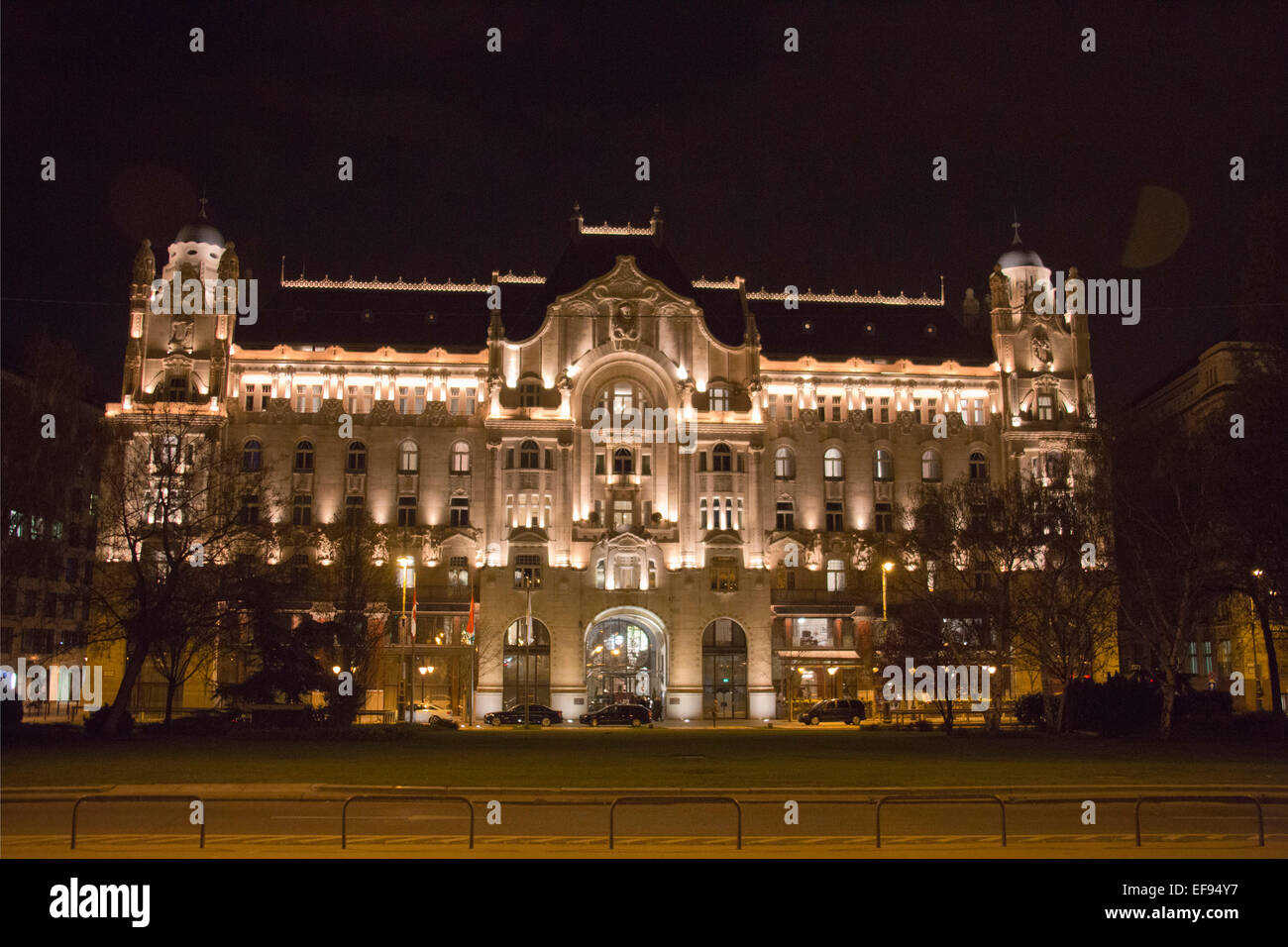 The Four Seasons Hotel Gresham Palace (Gresham-palota) art nouveau neo classical architecture by ...